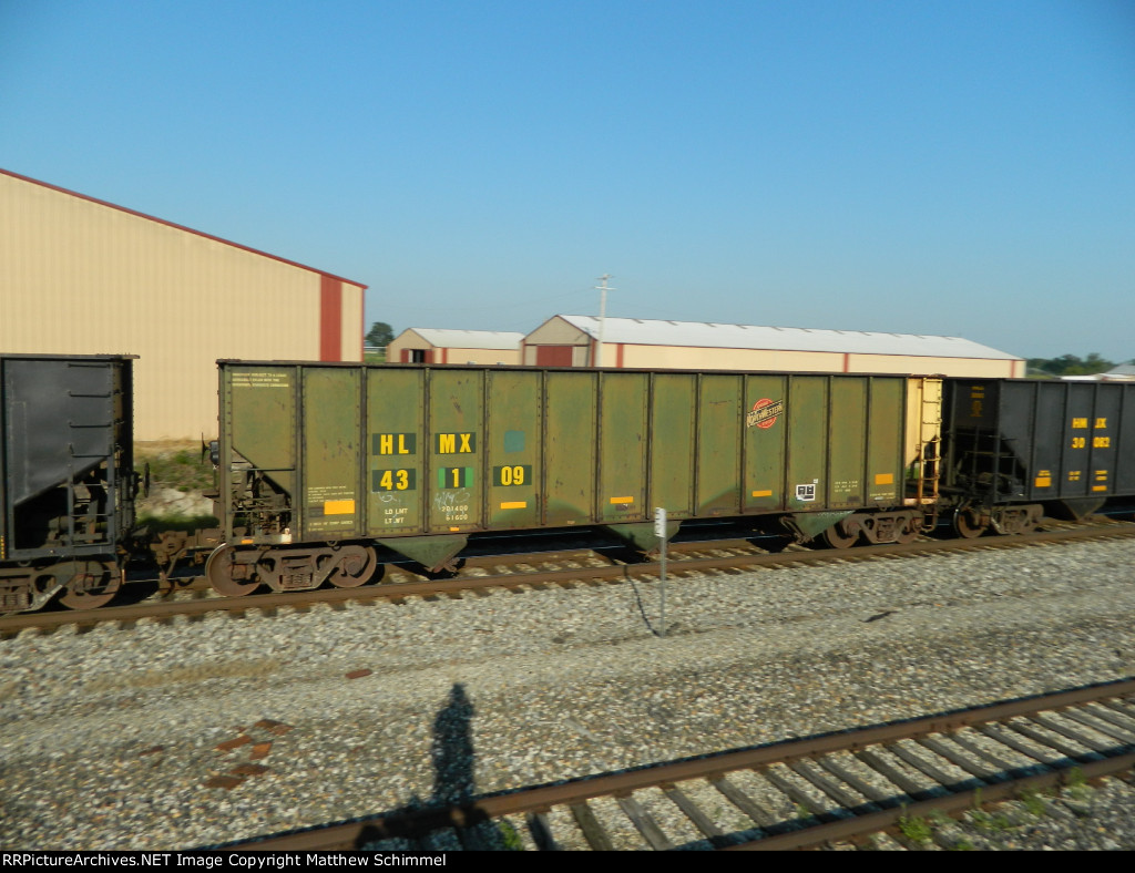 Old CNW 3 Bay Open Hopper